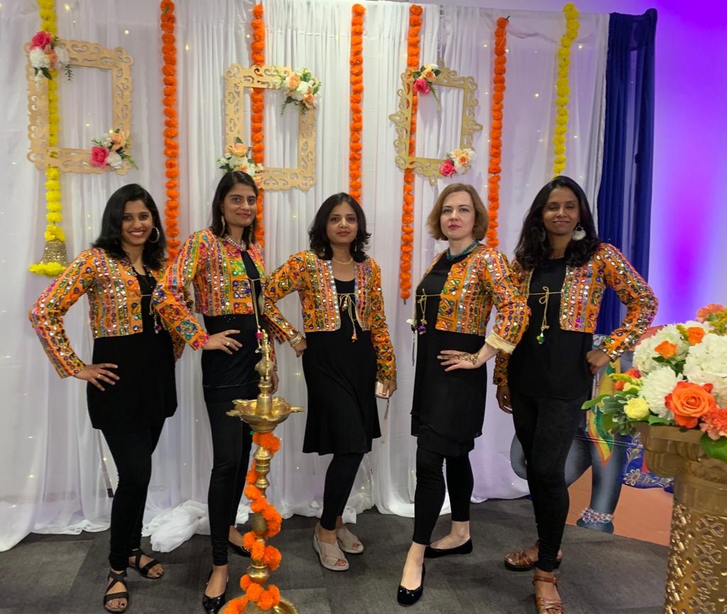 Costumes for Diwali Functions – Indian Dance Costumes for Rent